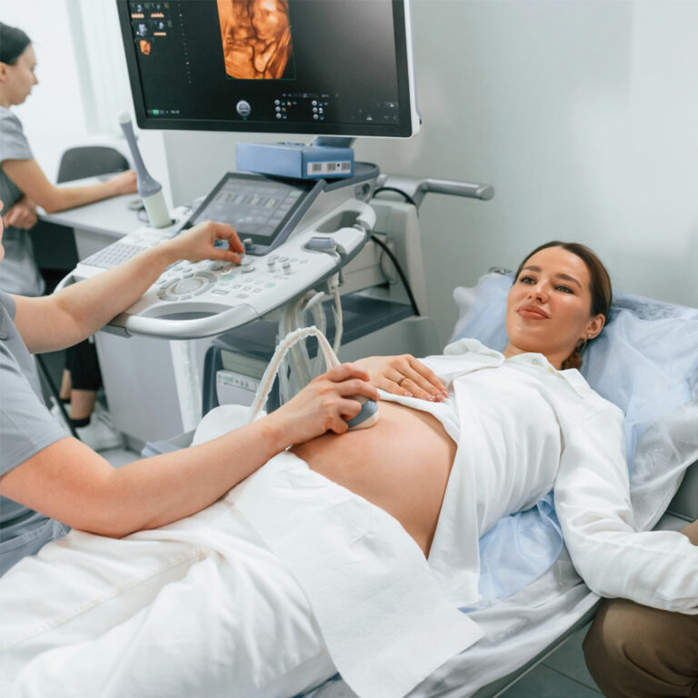 How is Early Evaluation Done During Pregnancy? - Elite Hospital
